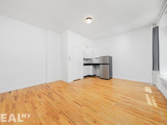 apartment NEW YORK NY DS78117417