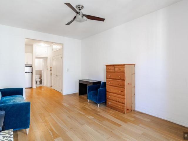 apartment NEW YORK NY DS88089279