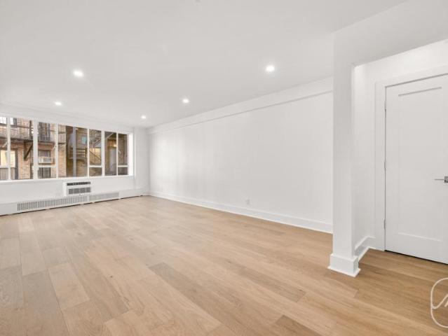 apartment New York NY ES98244448