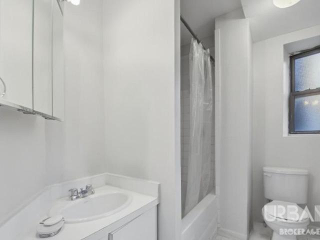 apartment NEW YORK NY ES102312297