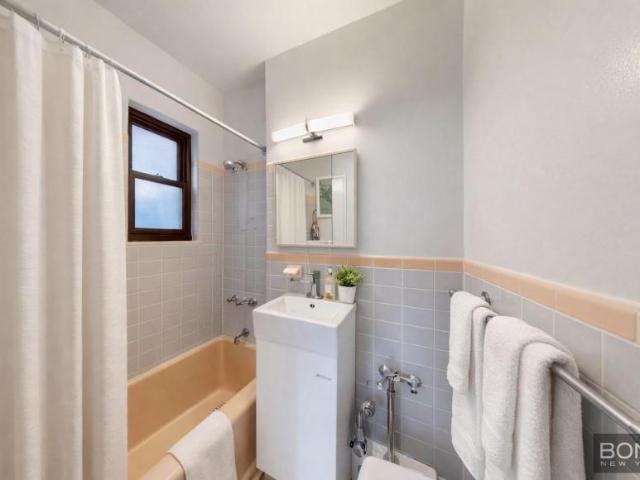 apartment NEW YORK NY ES104978391