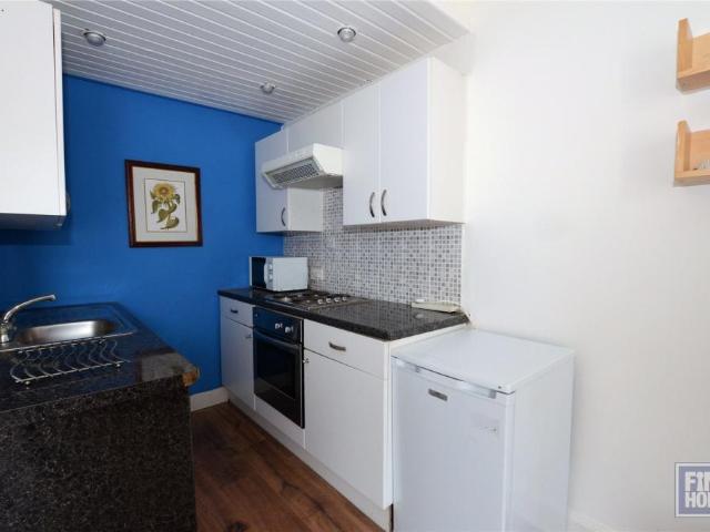 apartment Newlands Road, Cathcart, Glasgow, G44 4ET