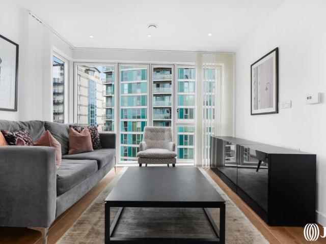 apartment Southmere House, Stratford E15