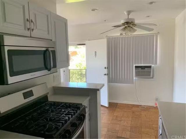 Apartment Santa Monica, CA 1437 Harvard St #5