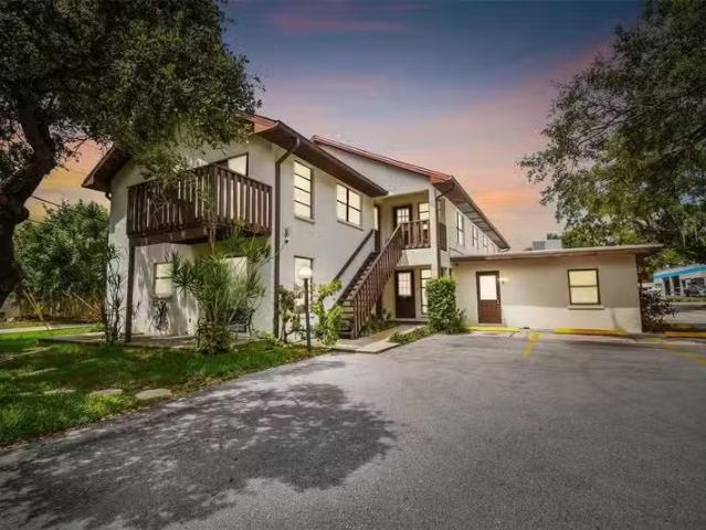 Apartment SEMINOLE, FL 8423 Seminole Blvd #203