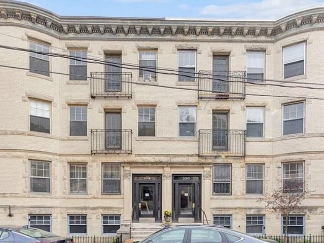 Apartment Share 106 Strathmore Rd Apt