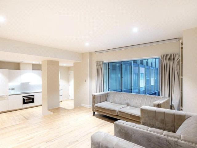 apartment Star Yard, WC2A Westminster
