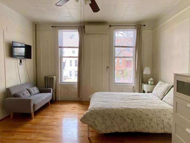 Apartment Sublet