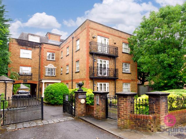 apartment Sunningfields Road, Kingsmount Court, NW4