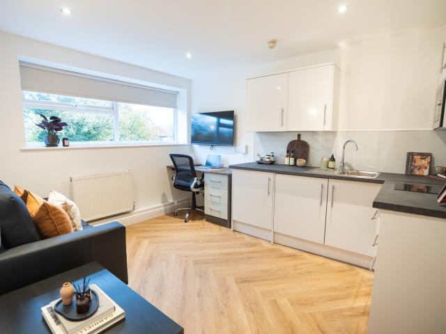 apartment Portland Place, 54 56 Headingley Lane, Leeds, LS6 2BP, West Yorkshire, GB