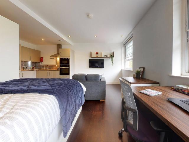 apartment Park Square Residence, 21 Park Square South, Leeds, LS1 2FJ, West Yorkshire, GB