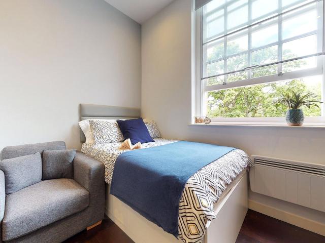 apartment Park Square Residence, 21 Park Square South, Leeds, LS1 2FJ, West Yorkshire, GB