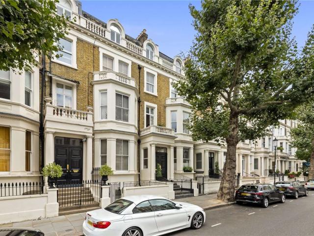apartment Penywern Road, SW5