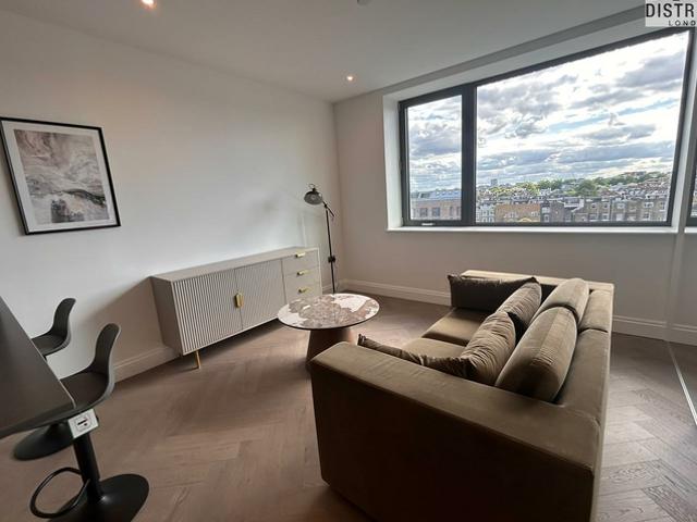 Apartment Purpose Built to rent in Camden Goods Yard, Chalk Farm Rd, NW1