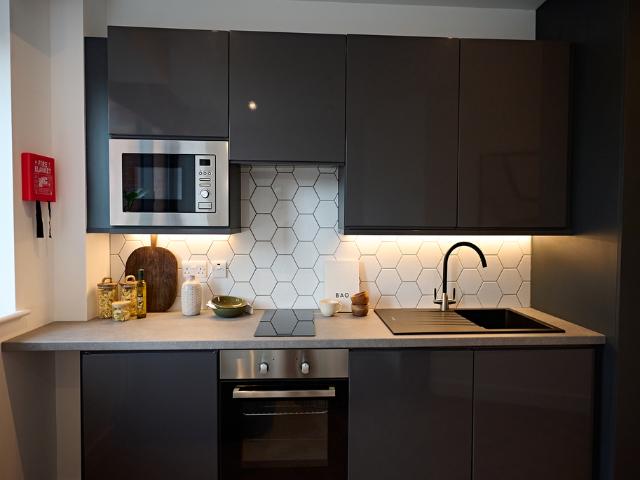 apartment Q Three Residence, 30 Westgate, Leeds, LS1 2FP, West Yorkshire, GB