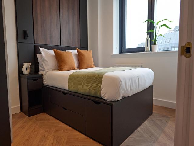 apartment Q Three Residence, 30 Westgate, Leeds, LS1 2FP, West Yorkshire, GB