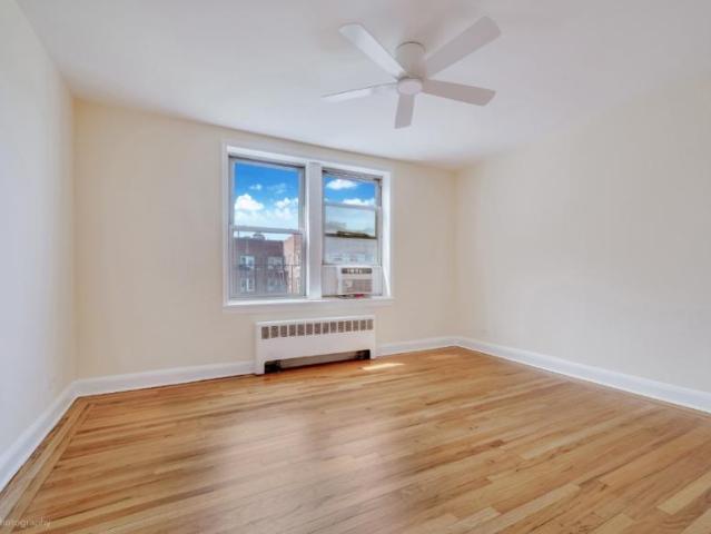 apartment Woodside NY ES101665525