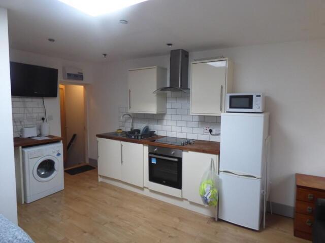 Apartment Warrington Cheshire 99275722