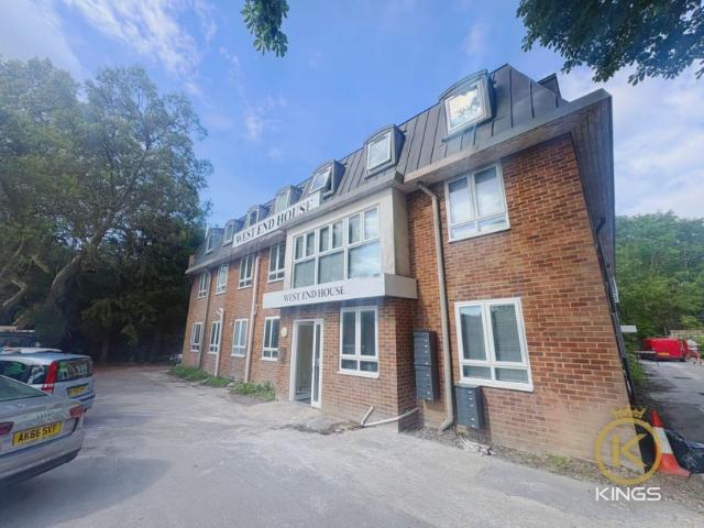 apartment West Street, Fareham