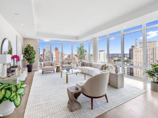 apartment with 4 bedroom, Upper East Side NY DLS102243980