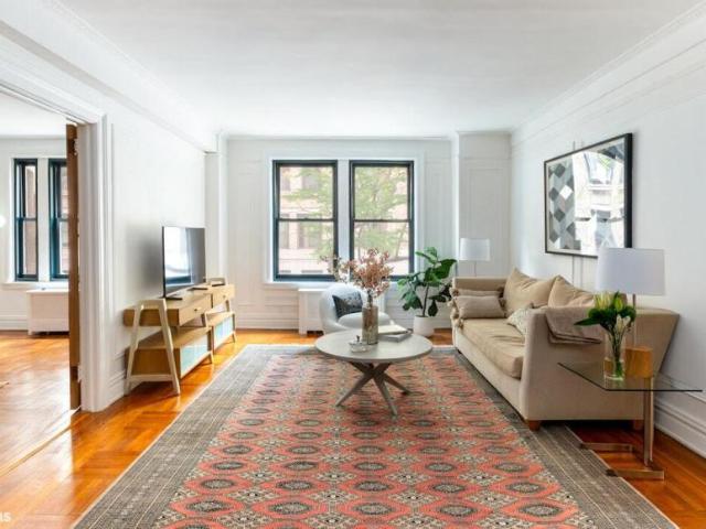 apartment with 4 bedroom, Upper West Side NY ES98818009