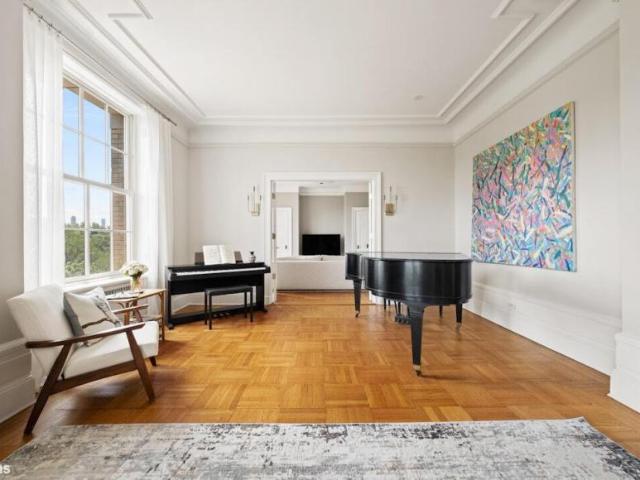 apartment with 5 bedroom, Upper West Side NY DLS98330405