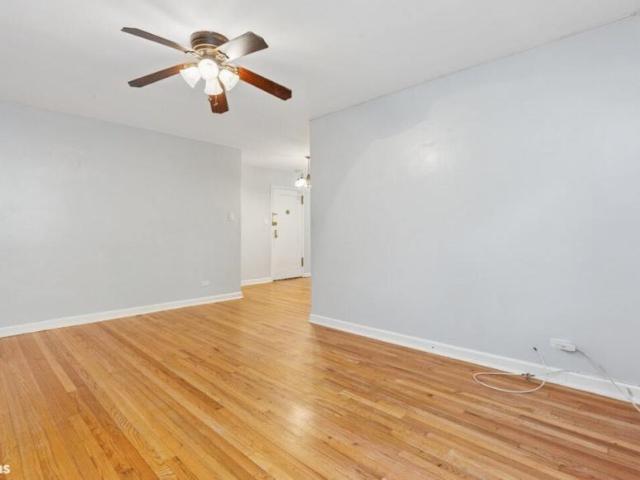 apartment with 1 bedroom, Briarwood NY ES102245908