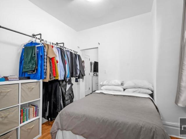 apartment with 1 bedroom, BROOKLYN NY ES94775344