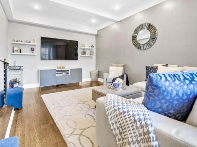 apartment with 1 bedroom, Forest Hills NY DLS101961407
