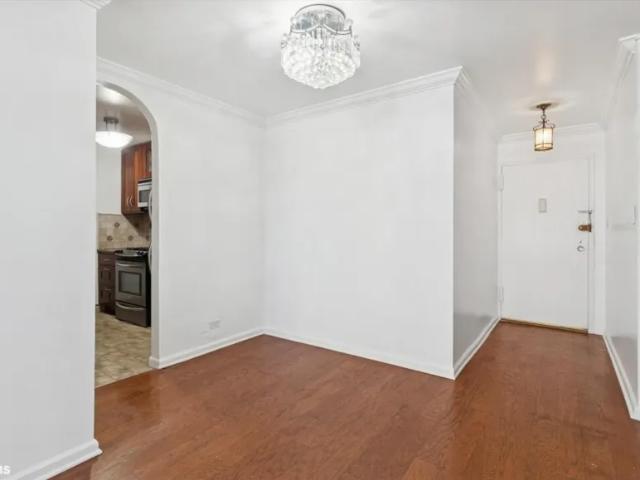 apartment with 1 bedroom, Forest Hills NY ES102245887