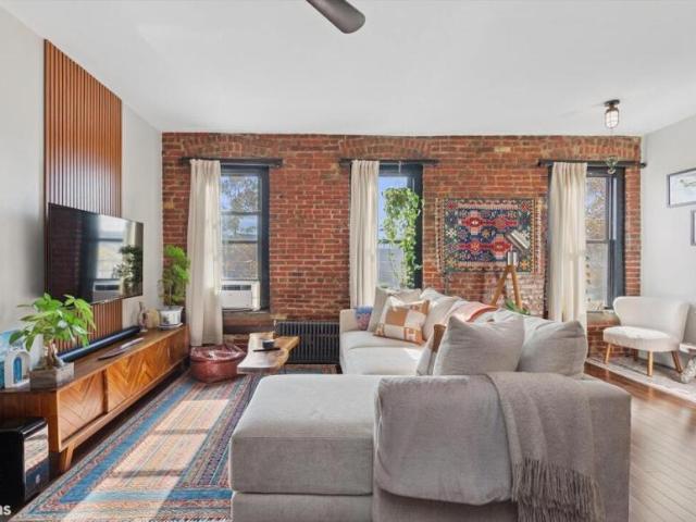 apartment with 1 bedroom, Kew Gardens NY DLS102245881