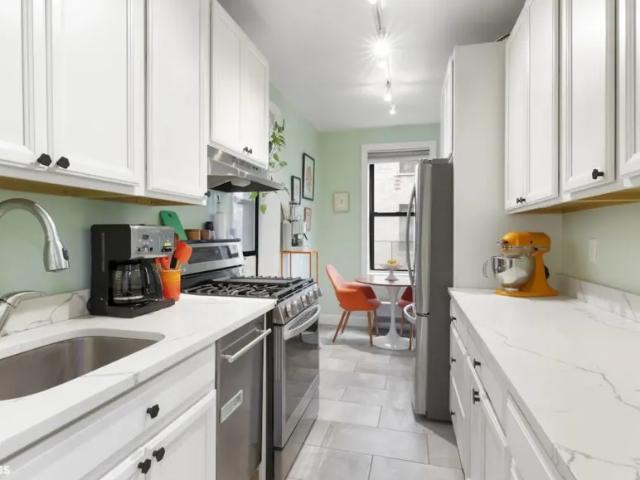 apartment with 1 bedroom, Kensington NY DLS102245848