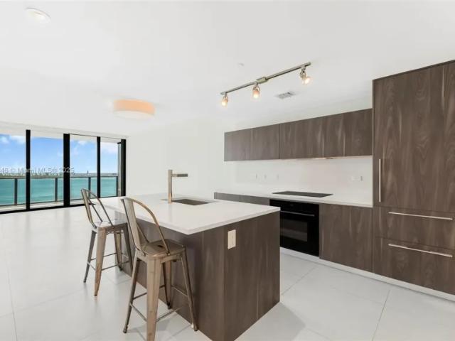 apartment with 1 bedroom, Miami FL DS102588595