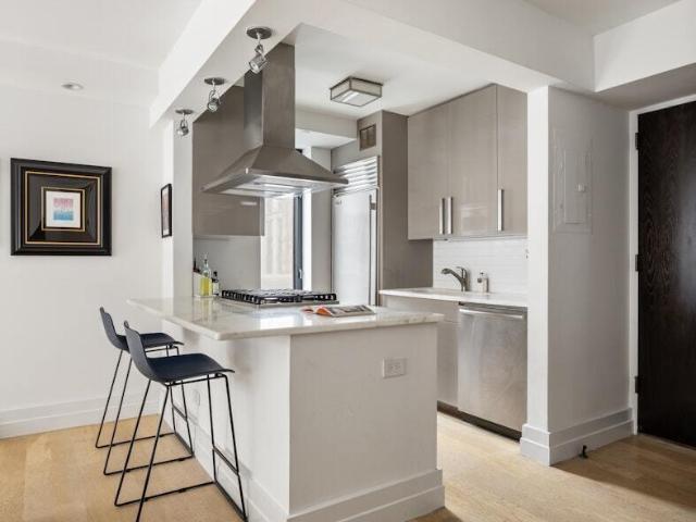 apartment with 1 bedroom, Midtown East NY ES98818129