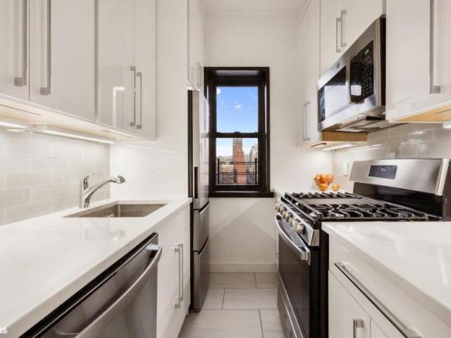 apartment with 1 bedroom, Midtown East NY ES98818360