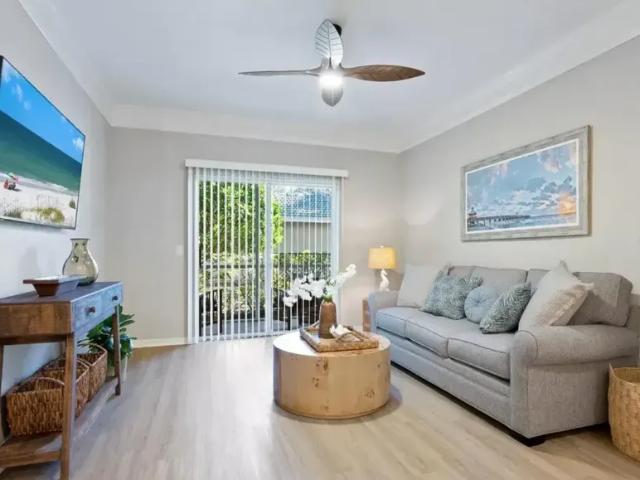apartment with 1 bedroom, Sarasota FL DS102399655