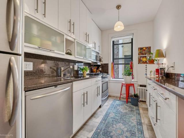apartment with 1 bedroom, SUNNYSIDE NY ES103573093