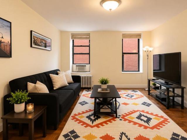 apartment with 1 bedroom, Sunnyside NY ES103599954