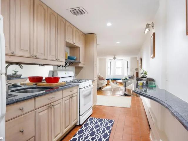 apartment with 1 bedroom, Park Slope NY DLS102752822