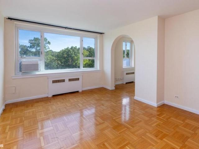apartment with 1 bedroom, Riverdale NY DS102245712