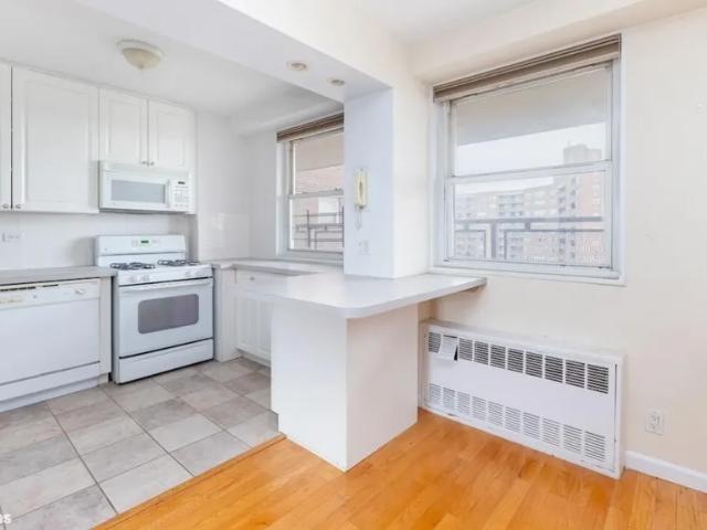 apartment with 1 bedroom, Riverdale NY ES102245672