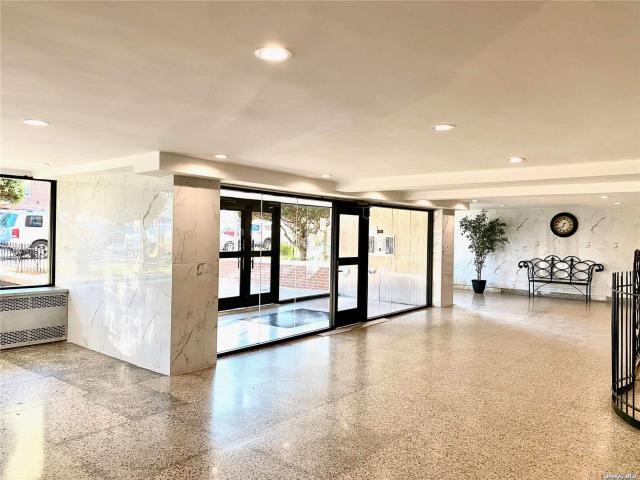 apartment with 1 bedroom, Woodside NY ES72691949