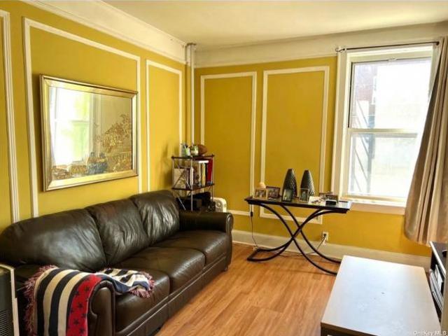 apartment with 1 bedroom, Woodside NY ES72692175