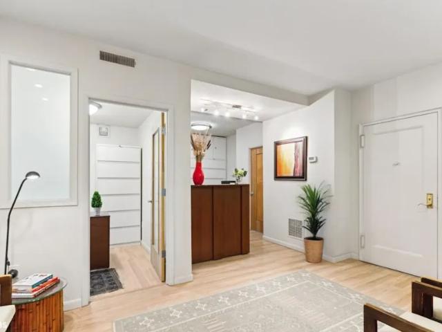 apartment with 1 bedroom, Upper East Side NY DLS102715887