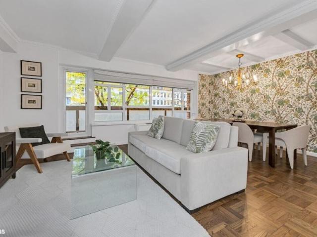 apartment with 1 bedroom, Upper East Side NY DLS96882120