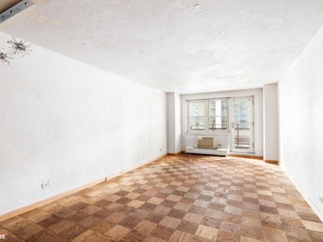 apartment with 1 bedroom, Upper East Side NY DLS98818339
