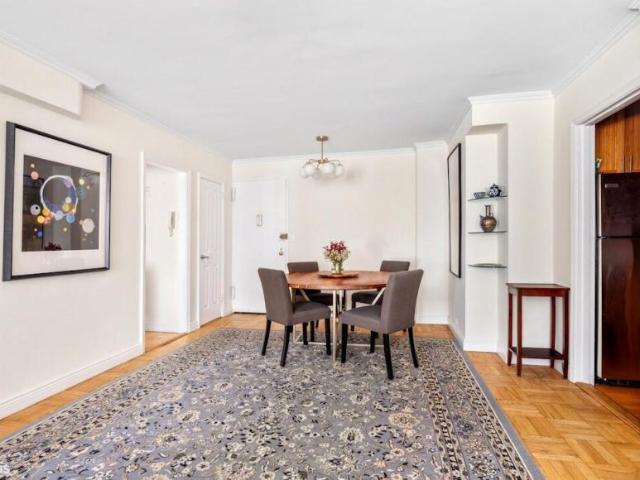 apartment with 1 bedroom, Upper East Side NY DLS98818362
