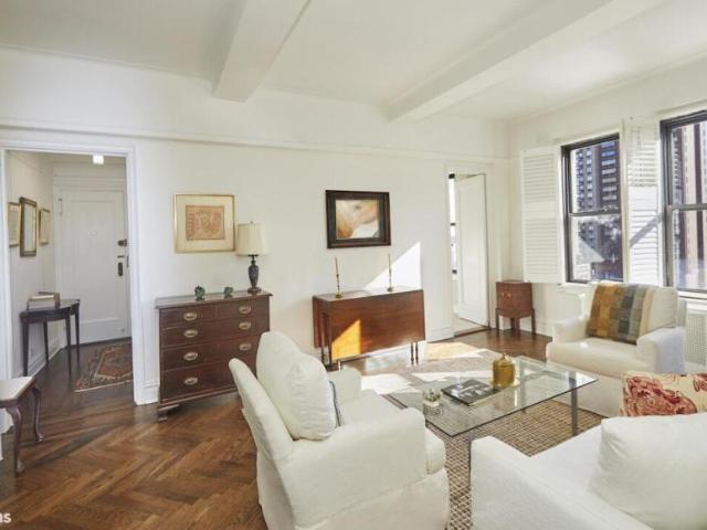 apartment with 1 bedroom, Upper East Side NY DLS99559532