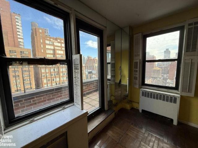 apartment with 1 bedroom, Upper East Side NY DS102245366
