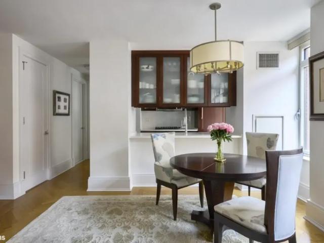 apartment with 1 bedroom, Upper West Side NY DLS102715696